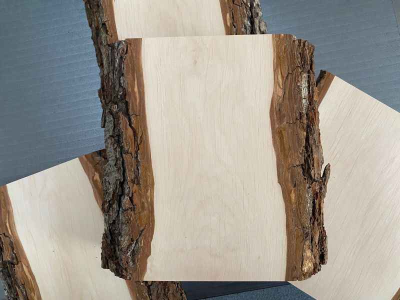 Pieza Varias, En Madera Maciza De Aliso Con Biseles Y Corteza, Ancho 15 ...